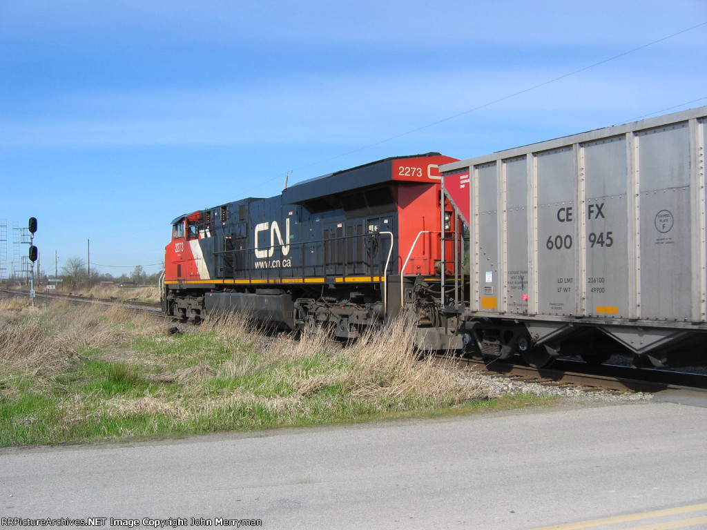 CN 2273